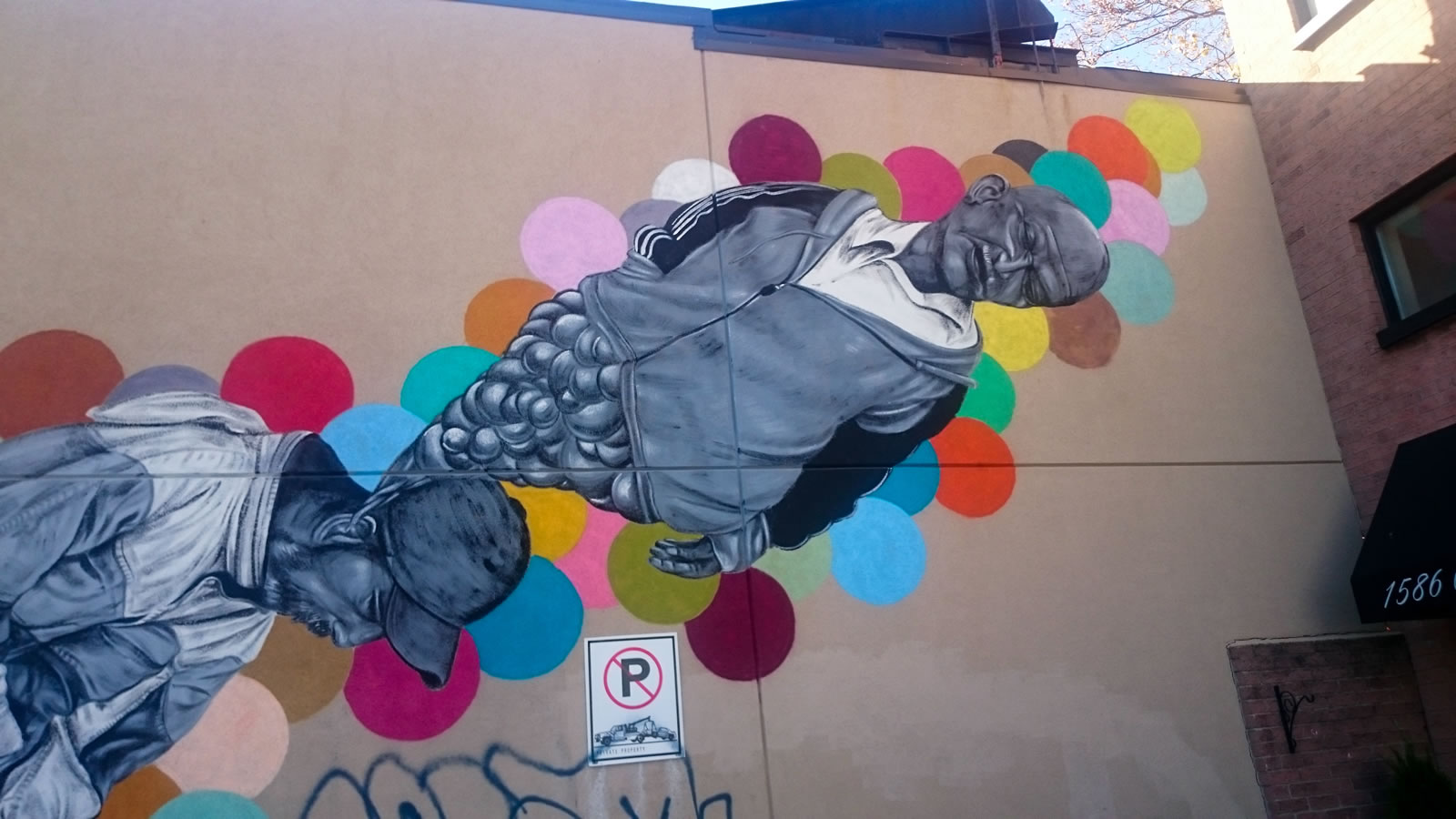 Toronto Graffiti Street Art | Throwback Thursday Mural November 2015 P1